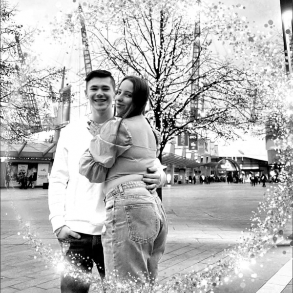 The ayliffe couple on Direct.me