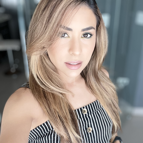 Mariangely on Direct.me