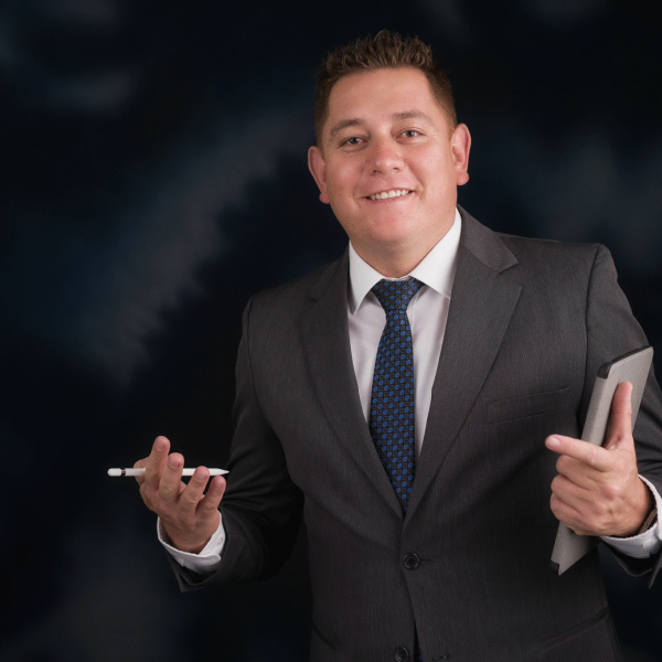 Ing. René Solis on Direct.me
